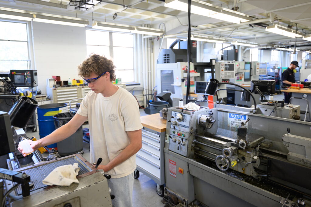 Makerspaces | MIT School of Engineering